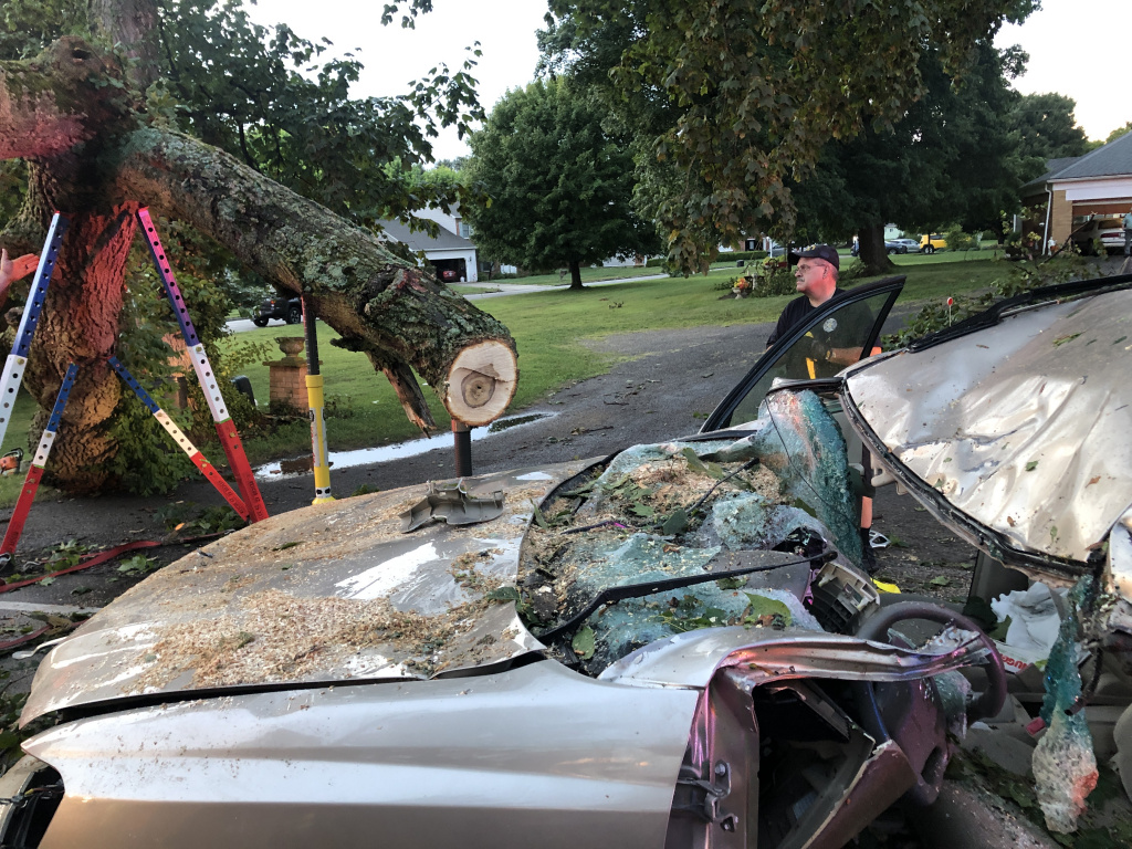 UPDATE: The Man Hurt in Tree Accident Yesterday Identified - Scioto Post