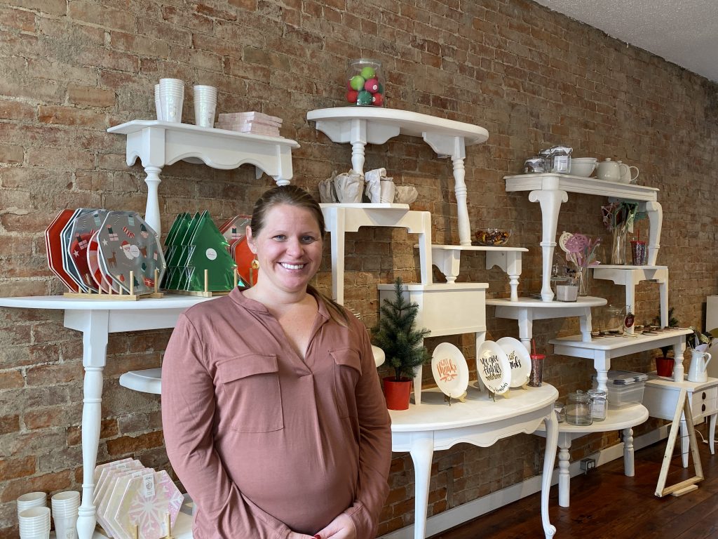 NEW BUSINESS: Lynn & Lou Designs and Events - Scioto Post