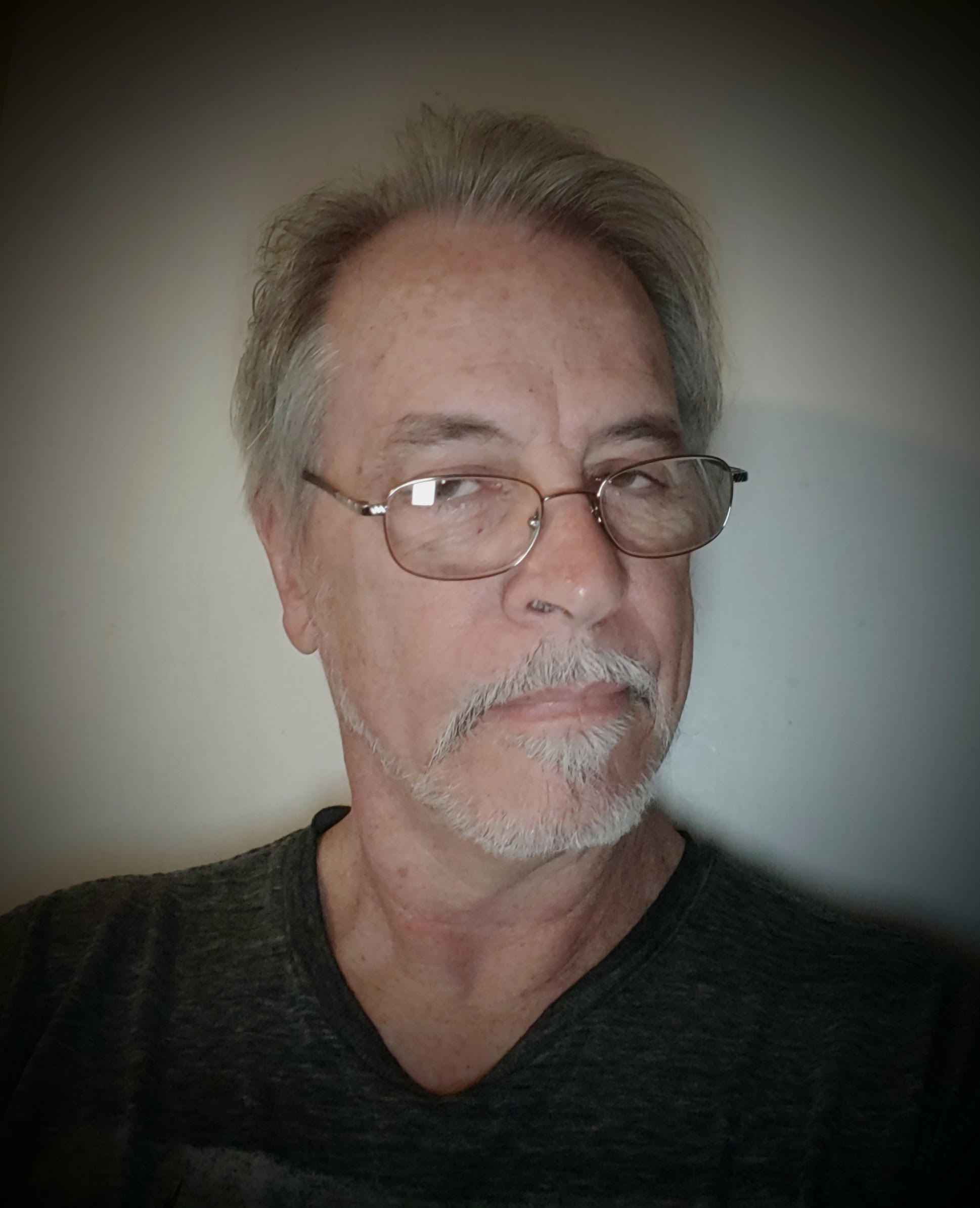 ArtsaRound Hosts Local Artist Steven Riggs - Scioto Post