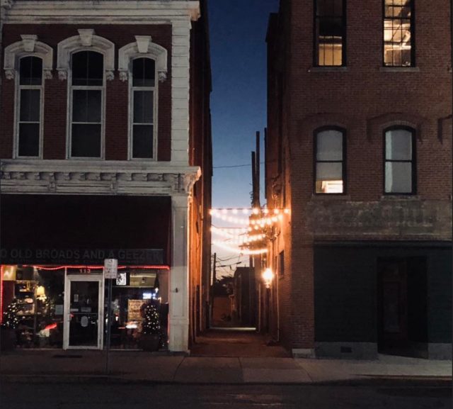 Downtown Circleville Business Owner Finds Ghost Mural During ...