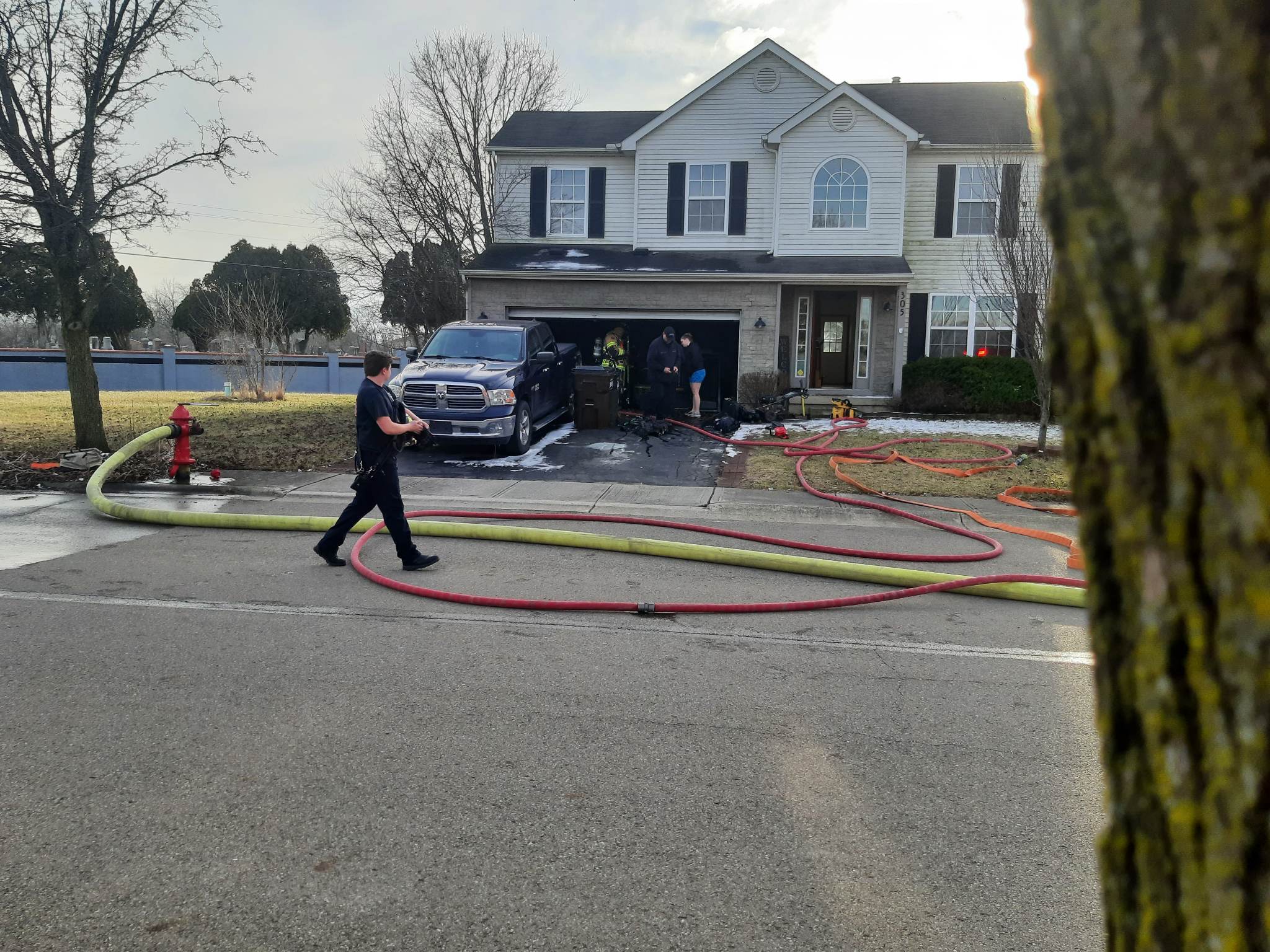 Commercial Point - Firefighters Respond to Structure Fire - Scioto Post