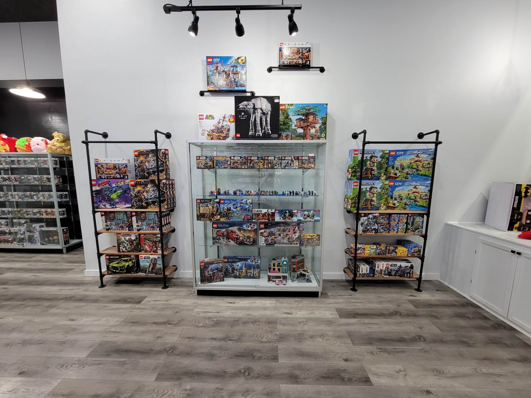 New Business - Pop Culture in Ross County Offers Collectables for the Serious Collector - Scioto ...