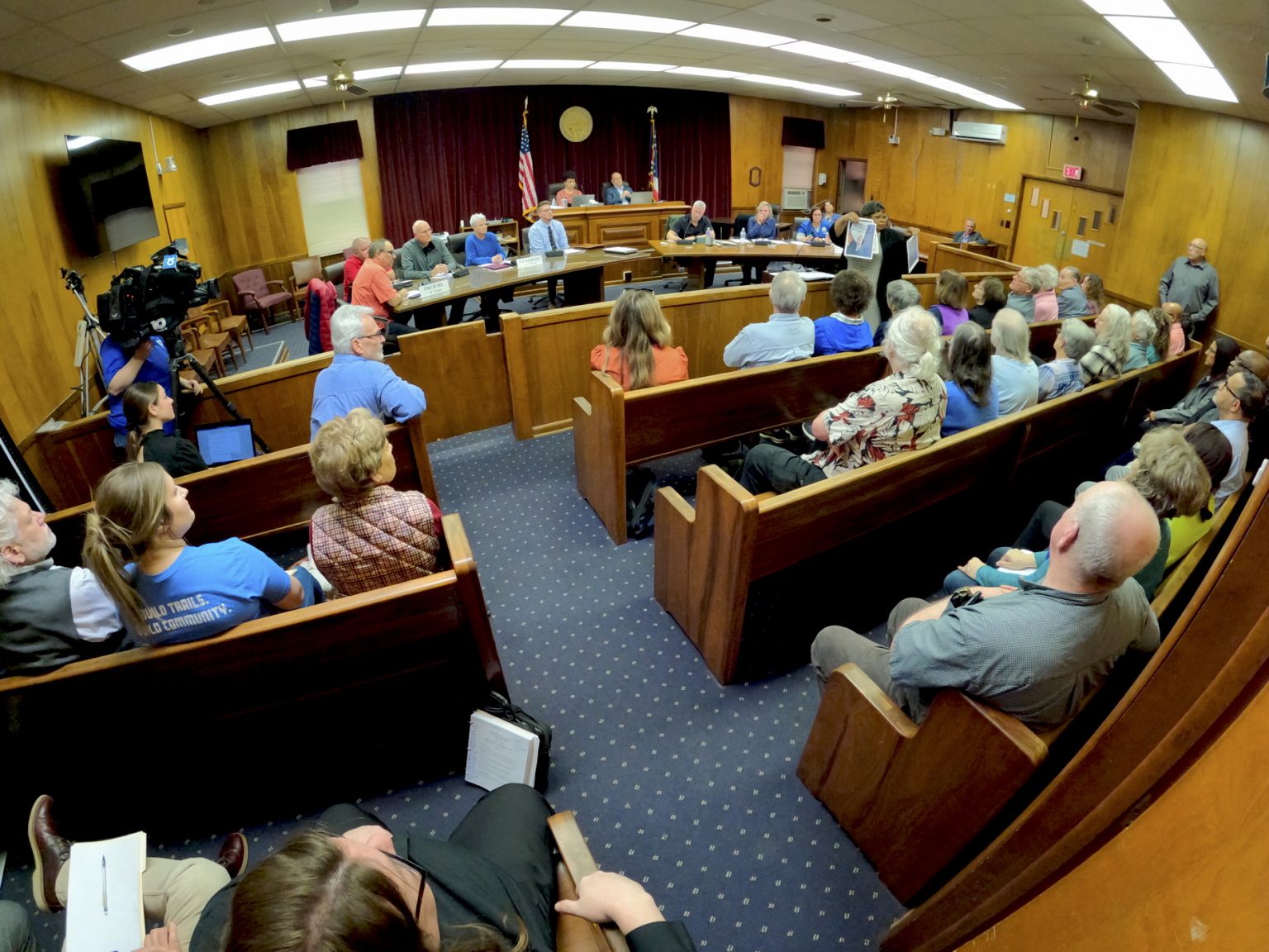 Concern over KKK Flyer Aired Out in Chillicothe Council - Scioto Post