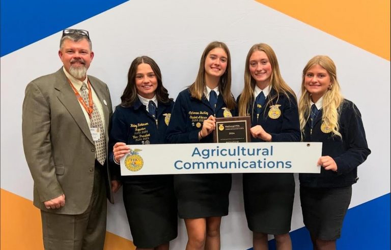 Amanda-Clearcreek FFA Strikes Gold in Indianapolis - Scioto Post